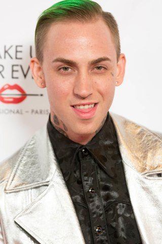 Blackbear (rapper) height and weight – HowTallis.Org