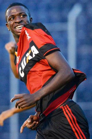 vinicius-junior-height